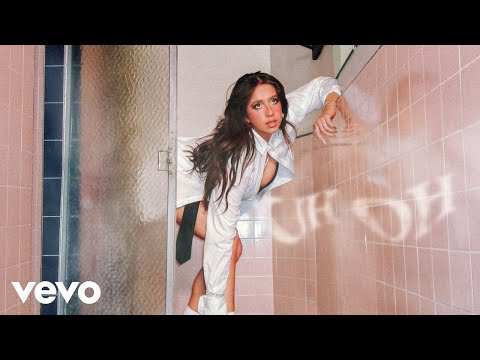 Tate McRae, Uh Oh: the song lyrics and their meaning - Auralcrave