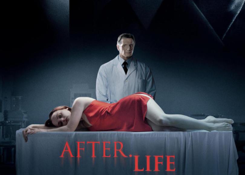 After.Life, la spiegazione del film: Anna è viva o morta? - Auralcrave