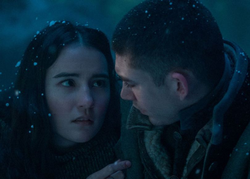 Shadow and Bone: the kiss between Alina and Mal - Auralcrave