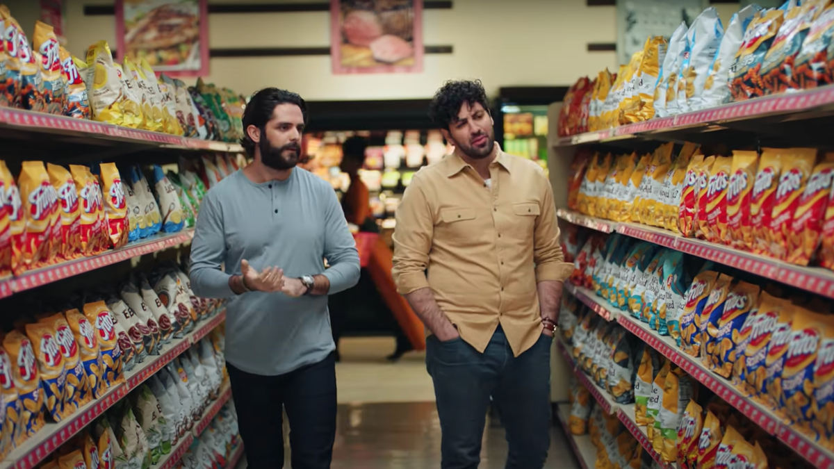 The Fritos commercial with Thomas Rhett: who's his friend? - Auralcrave