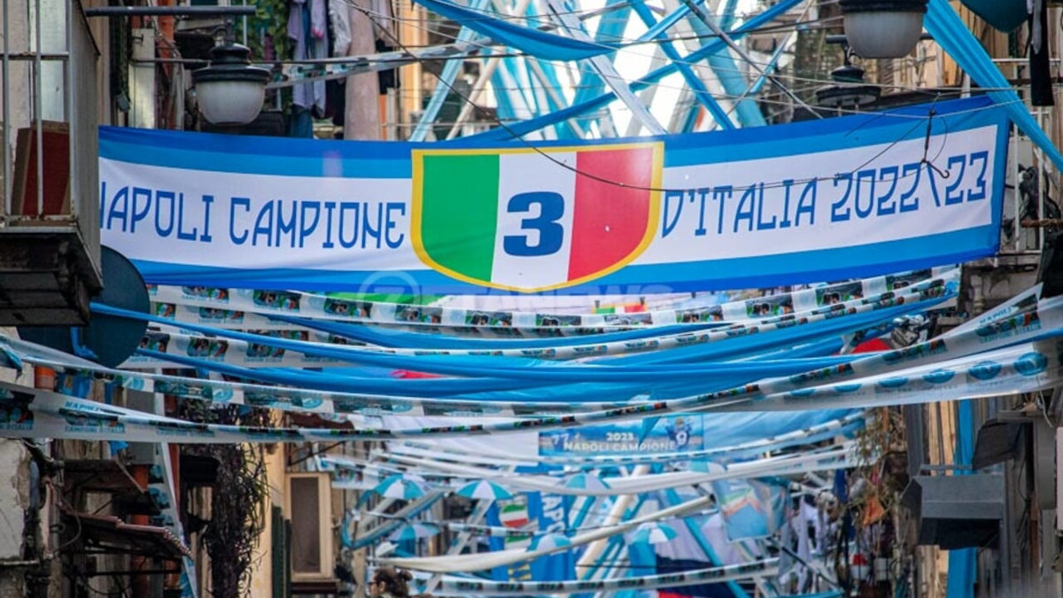Che bello è vedere il Napoli campione - Auralcrave