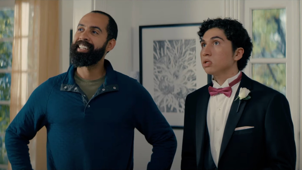 What's the song in the 2024 Progressive commercial? - Auralcrave