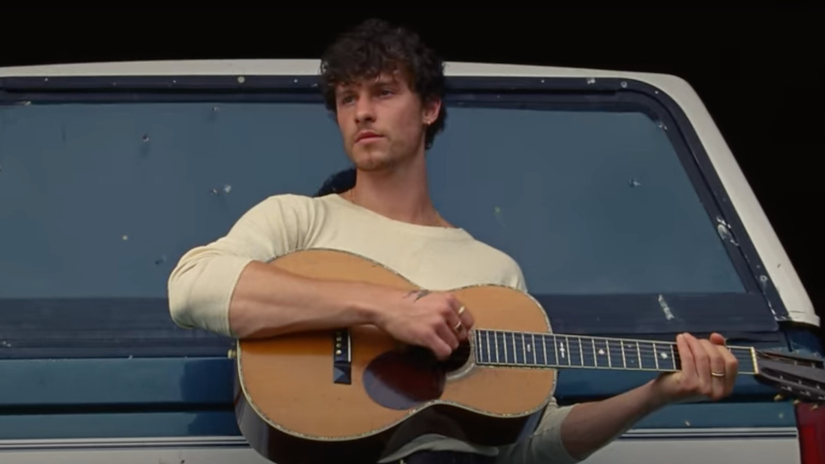 Shawn Mendes, Why Why Why: the song lyrics & their meaning - Auralcrave