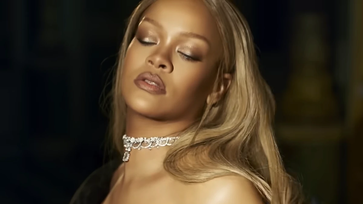 What is the song in the Dior J'adore commercial with Rihanna?