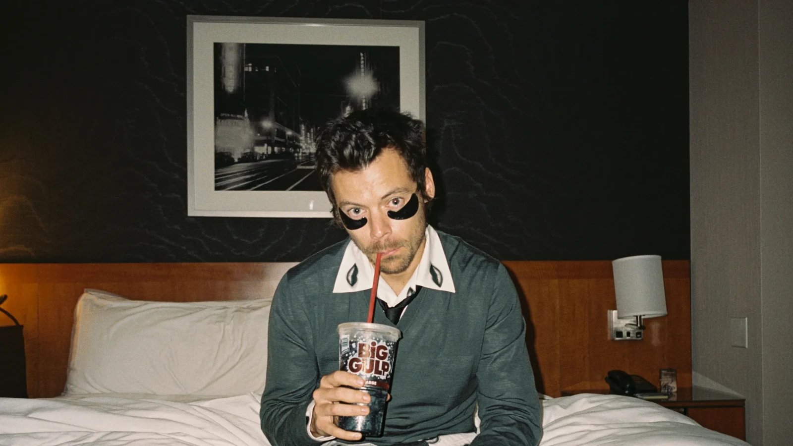 Harry Styles Aperture Lyrics Meaning: Embracing Love in our Mature Age